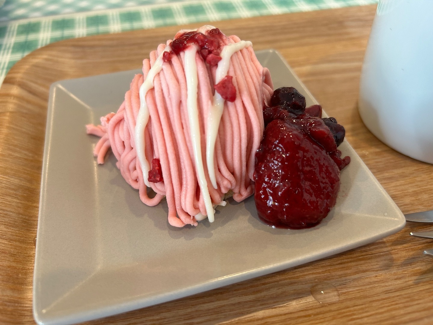 カフェなのに手打ちうどん？！刺身！？お酒も飲める！《トンキーズカフェ》: ラー子の食べ歩き日記